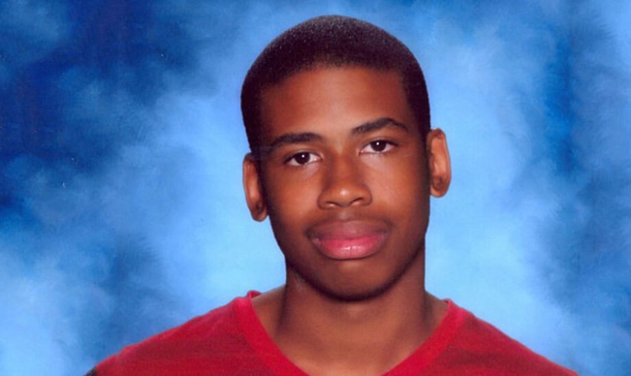 The Story Behind the Killing of Jordan Russel Davis - AcrylicPedia