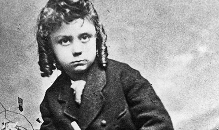 Kit Carson Cody Biography and life history - AcrylicPedia