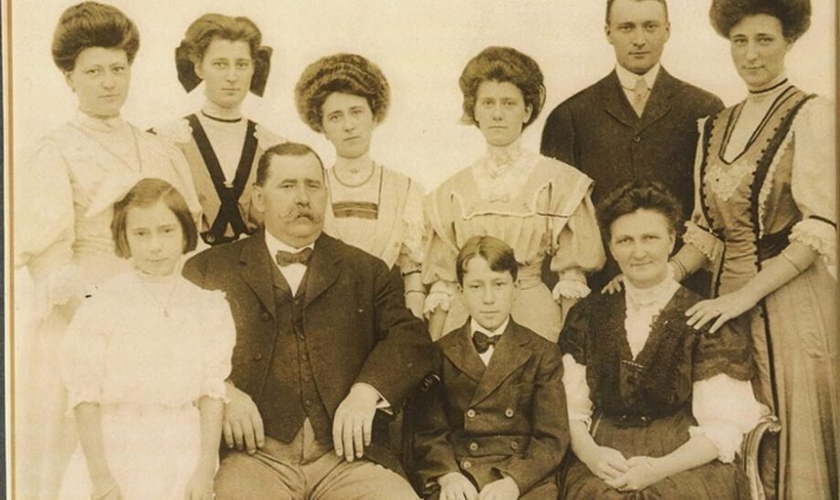 Marion Estelle Edison, Thomas Edison's Eldest Child - AcrylicPedia