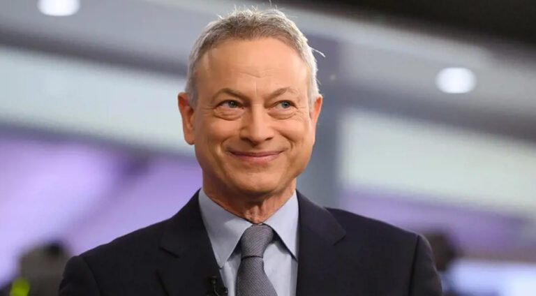 McCanna Anthony Sinise Profession, Notable Works, Net Worth, & More ...