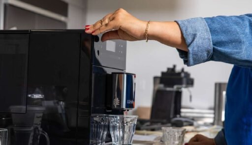 How to Properly Maintain and Clean Your Commercial Coffee Machine ...