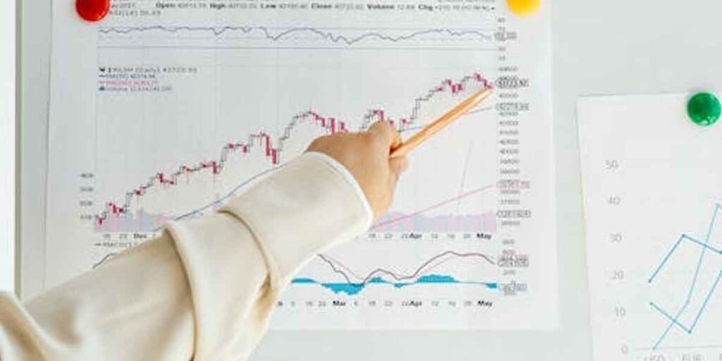 The Growing Importance of Data Literacy in Business - AcrylicPedia